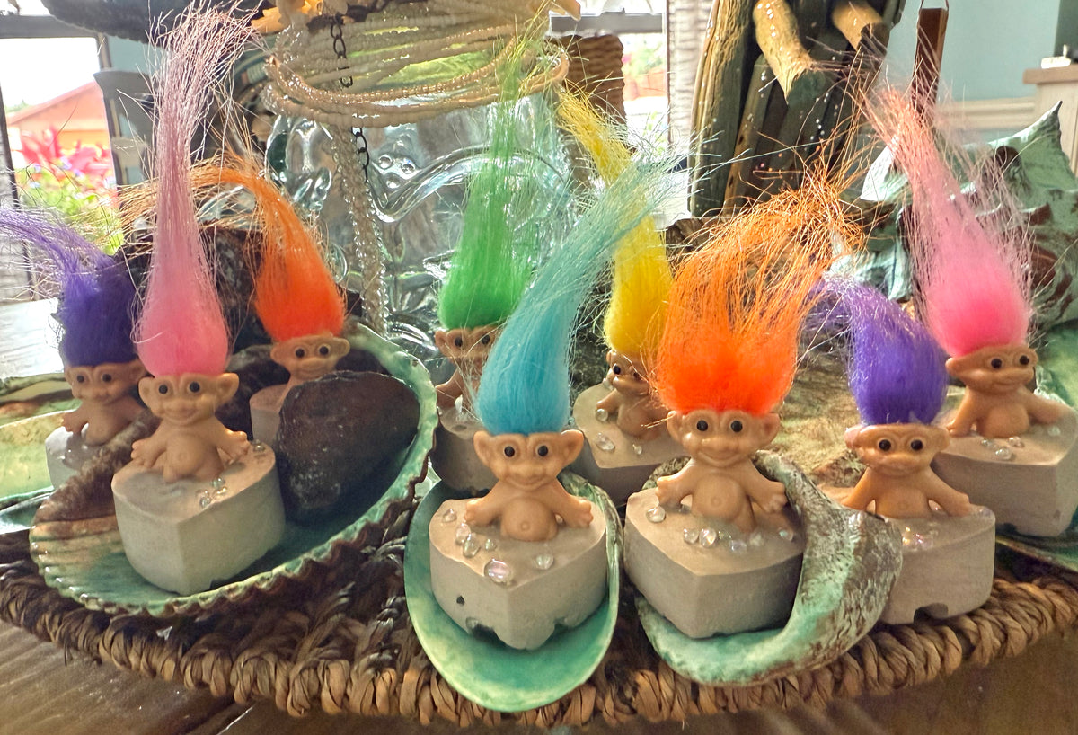 Troll Prayer Stones – From Bits & Pieces