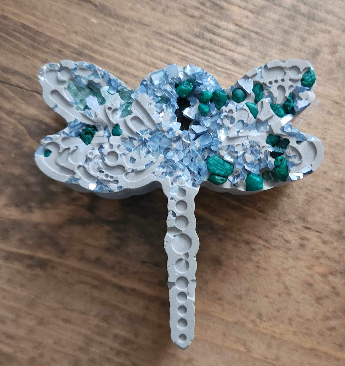 Concrete Dragonfly – From Bits & Pieces